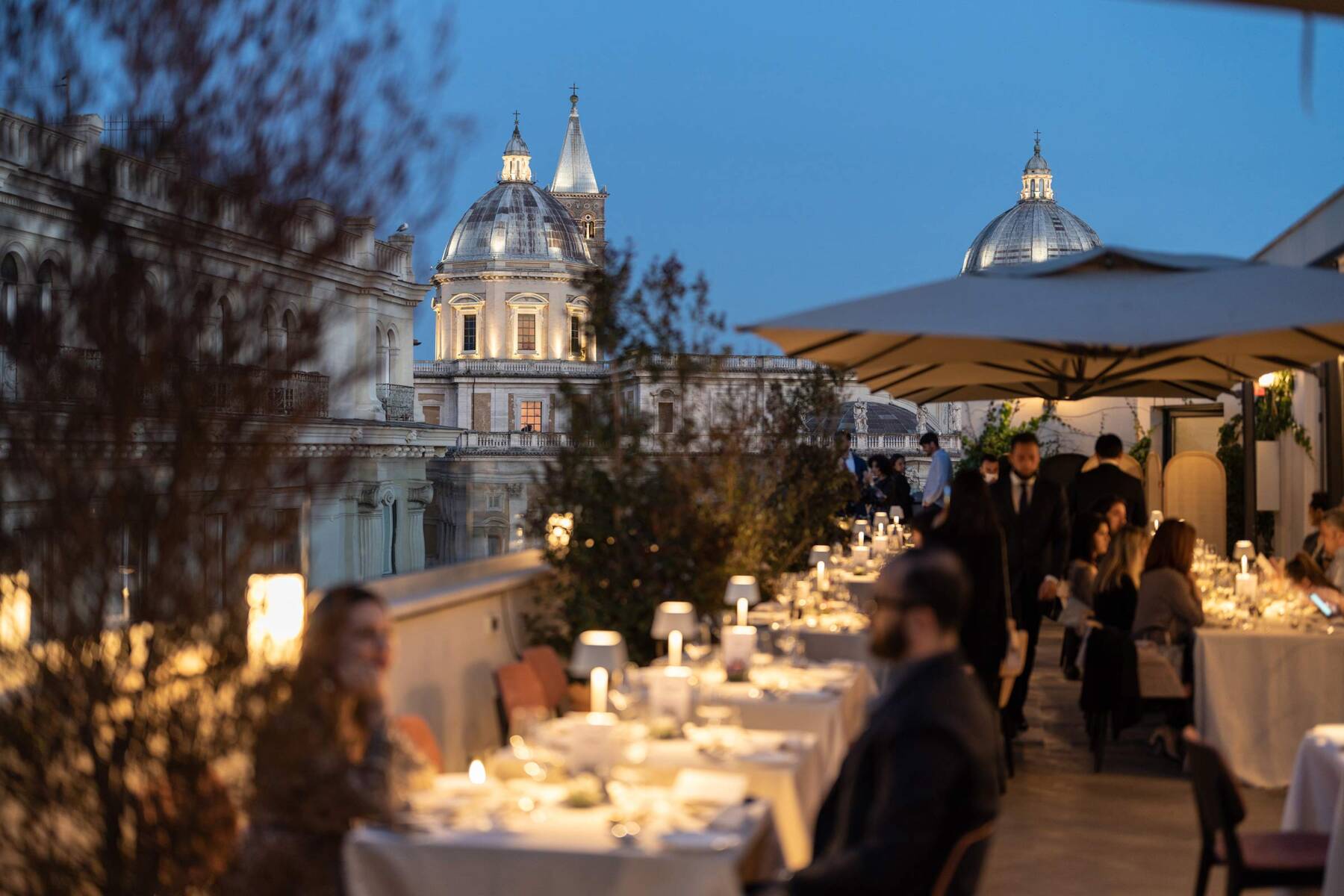 Mùn: Cocktail Bar with a view | DoubleTree by Hilton Rome Monti